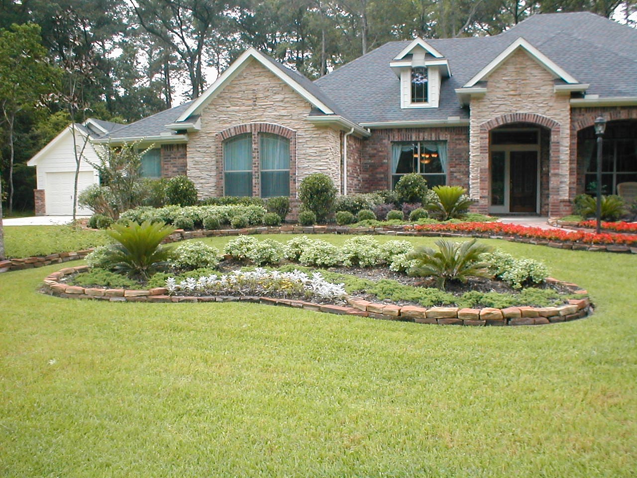 Our Experienced Landscape Designer Will Transform Your College Station ...