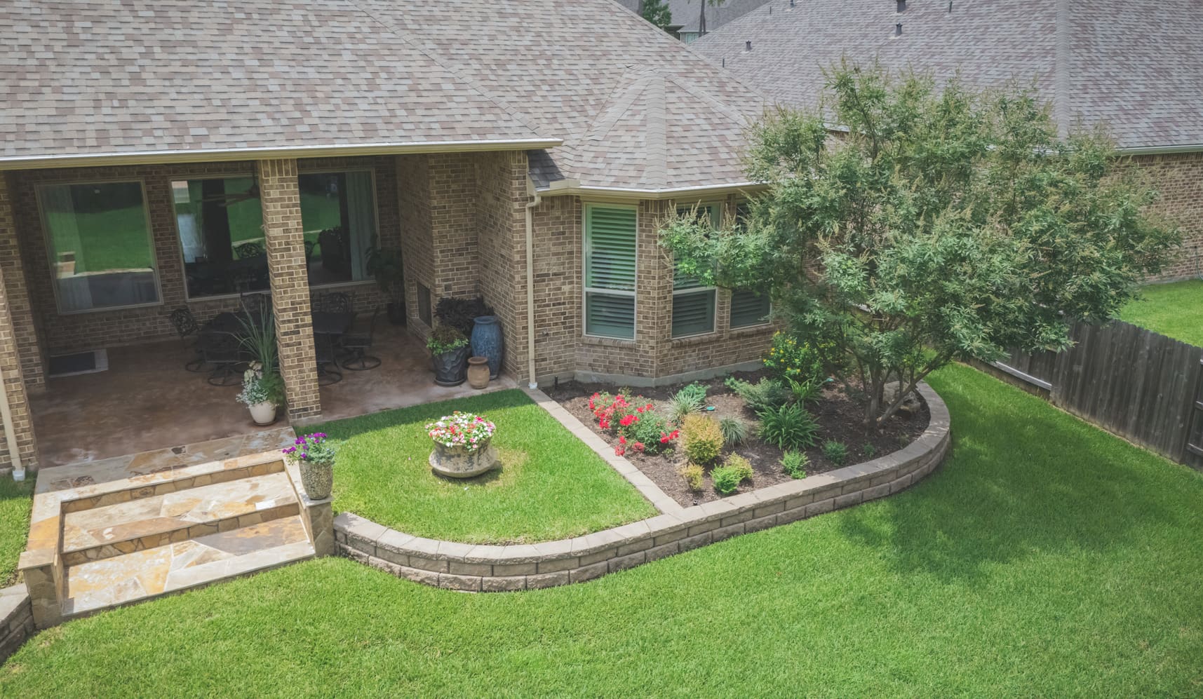 The Spring, TX Landscaping Services Team to Call for a Curb Appeal Makeover